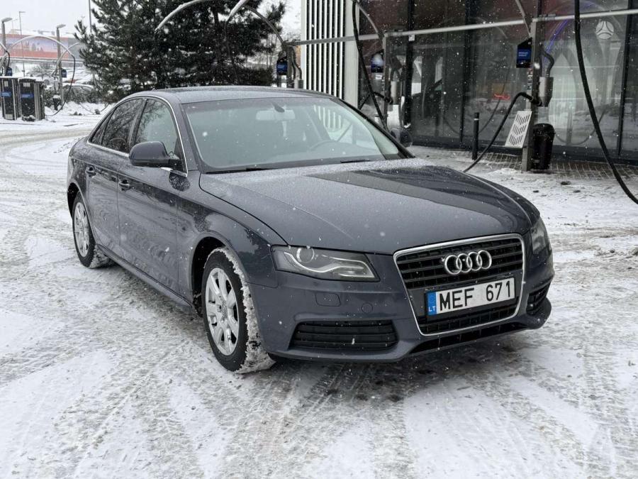 Blue Audi A4 2008 in Vilnius, with an engine capacity of 1.97 L and mileage of 308 thousand km for 3350 €, photo 11 on AUTOMOTO.COM.LV