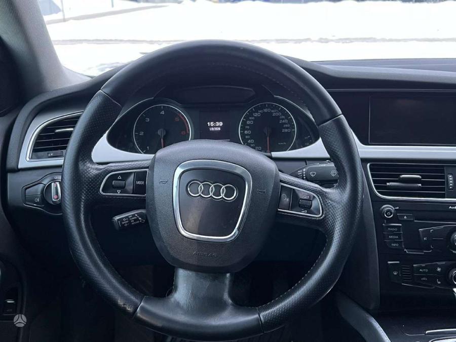 Blue Audi A4 2008 in Vilnius, with an engine capacity of 1.97 L and mileage of 399 thousand km for 3200 €, photo 12 on AUTOMOTO.COM.LV