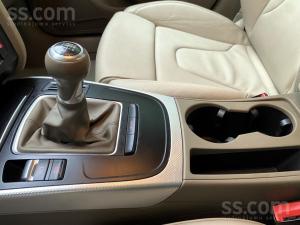 Blue Audi A4 2008 in Riga, with an engine capacity of 1.80 L and mileage of 227 thousand km for 5600 €, photo 19 on AUTOMOTO.COM.LV