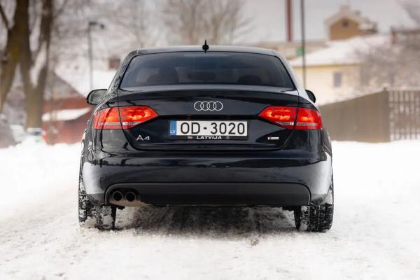 Blue Audi A4 2008 in Jelgava, with an engine capacity of 2.00 L and mileage of 374 thousand km for 4900 €, photo 6 on AUTOMOTO.COM.LV