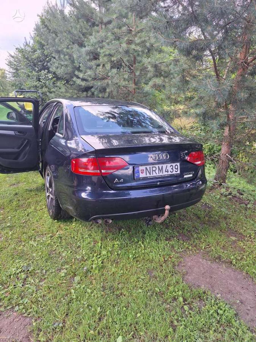 Синий Ауди А4 2008 в Молетай, объемом двигателя 1.97 л и пробегом 292 тыс. км за 4500 €, фото 10 на AUTOMOTO.COM.LV
