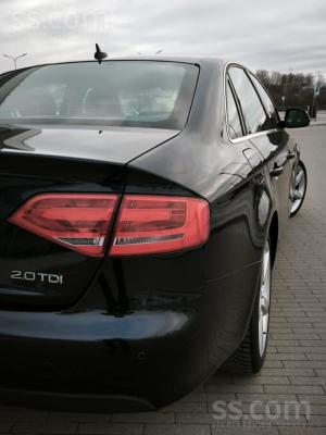Zils Audi A4 2009 Rēzekne, ar dzinēja tilpumu 2.00 L un nobraukumu 282 tūkst. km par 6100 €, foto 5 vietnē AUTOMOTO.COM.LV