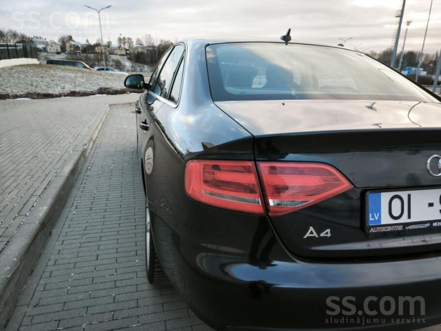 Zils Audi A4 2009 Rēzekne, ar dzinēja tilpumu 2.00 L un nobraukumu 282 tūkst. km par 6100 €, foto 6 vietnē AUTOMOTO.COM.LV