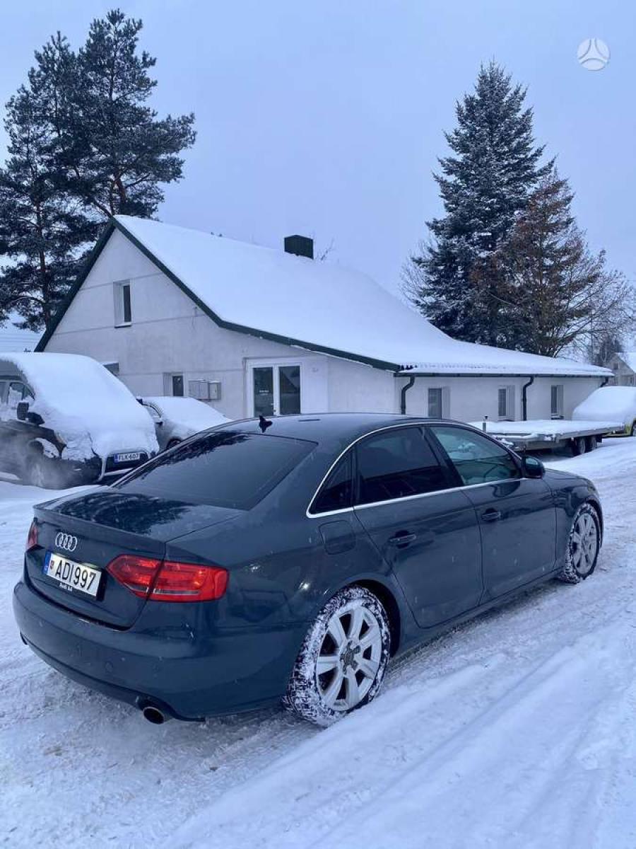 Blue Audi A4 2009 in Kelme, with an engine capacity of 2.70 L and mileage of 360 thousand km for 4450 €, photo 2 on AUTOMOTO.COM.LV