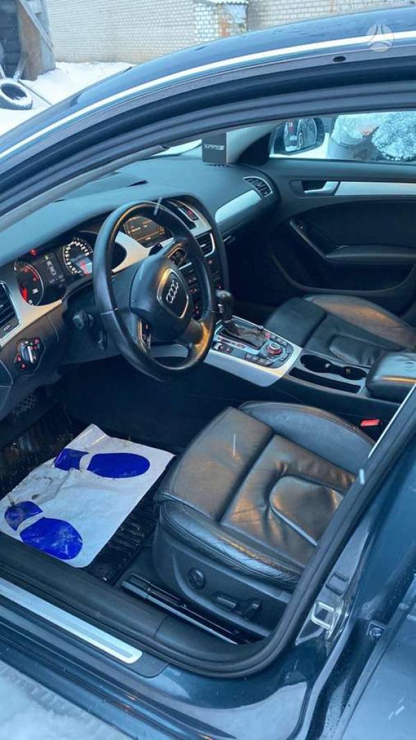 Blue Audi A4 2009 in Kelme, with an engine capacity of 2.70 L and mileage of 360 thousand km for 4450 €, photo 7 on AUTOMOTO.COM.LV