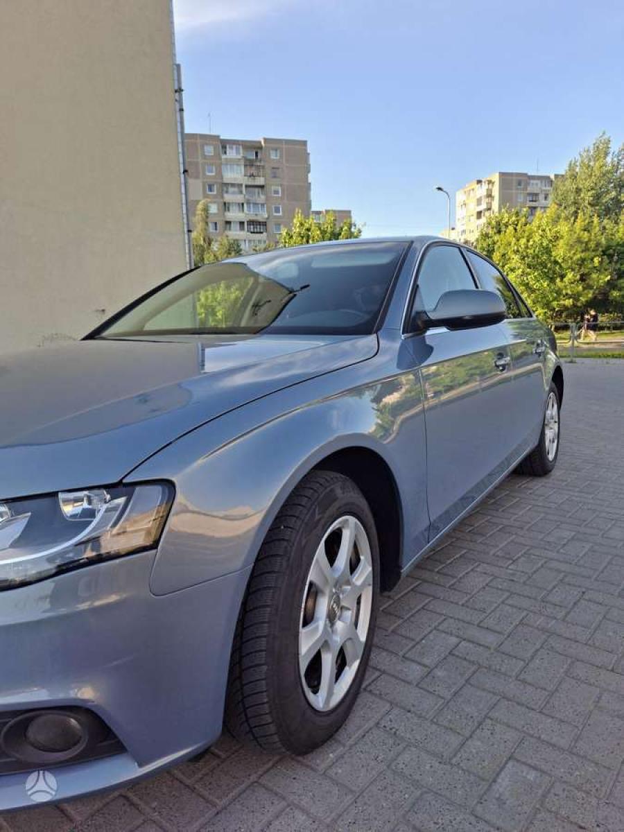 Zils Audi A4 2009 Viļņa, ar dzinēja tilpumu 1.97 L un nobraukumu 349 tūkst. km par 3950 €, foto 5 vietnē AUTOMOTO.COM.LV