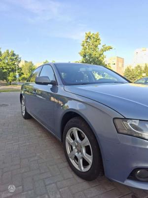 Zils Audi A4 2009 Viļņa, ar dzinēja tilpumu 1.97 L un nobraukumu 349 tūkst. km par 3950 €, foto 11 vietnē AUTOMOTO.COM.LV