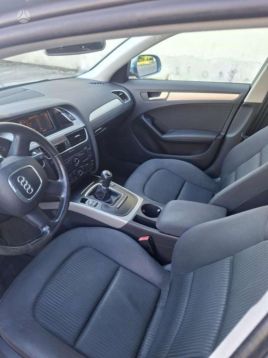 Zils Audi A4 2009 Viļņa, ar dzinēja tilpumu 1.97 L un nobraukumu 349 tūkst. km par 3950 €, foto 12 vietnē AUTOMOTO.COM.LV