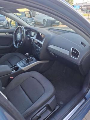 Zils Audi A4 2009 Viļņa, ar dzinēja tilpumu 1.97 L un nobraukumu 349 tūkst. km par 3950 €, foto 13 vietnē AUTOMOTO.COM.LV
