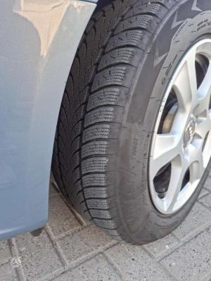 Zils Audi A4 2009 Viļņa, ar dzinēja tilpumu 1.97 L un nobraukumu 349 tūkst. km par 3950 €, foto 14 vietnē AUTOMOTO.COM.LV