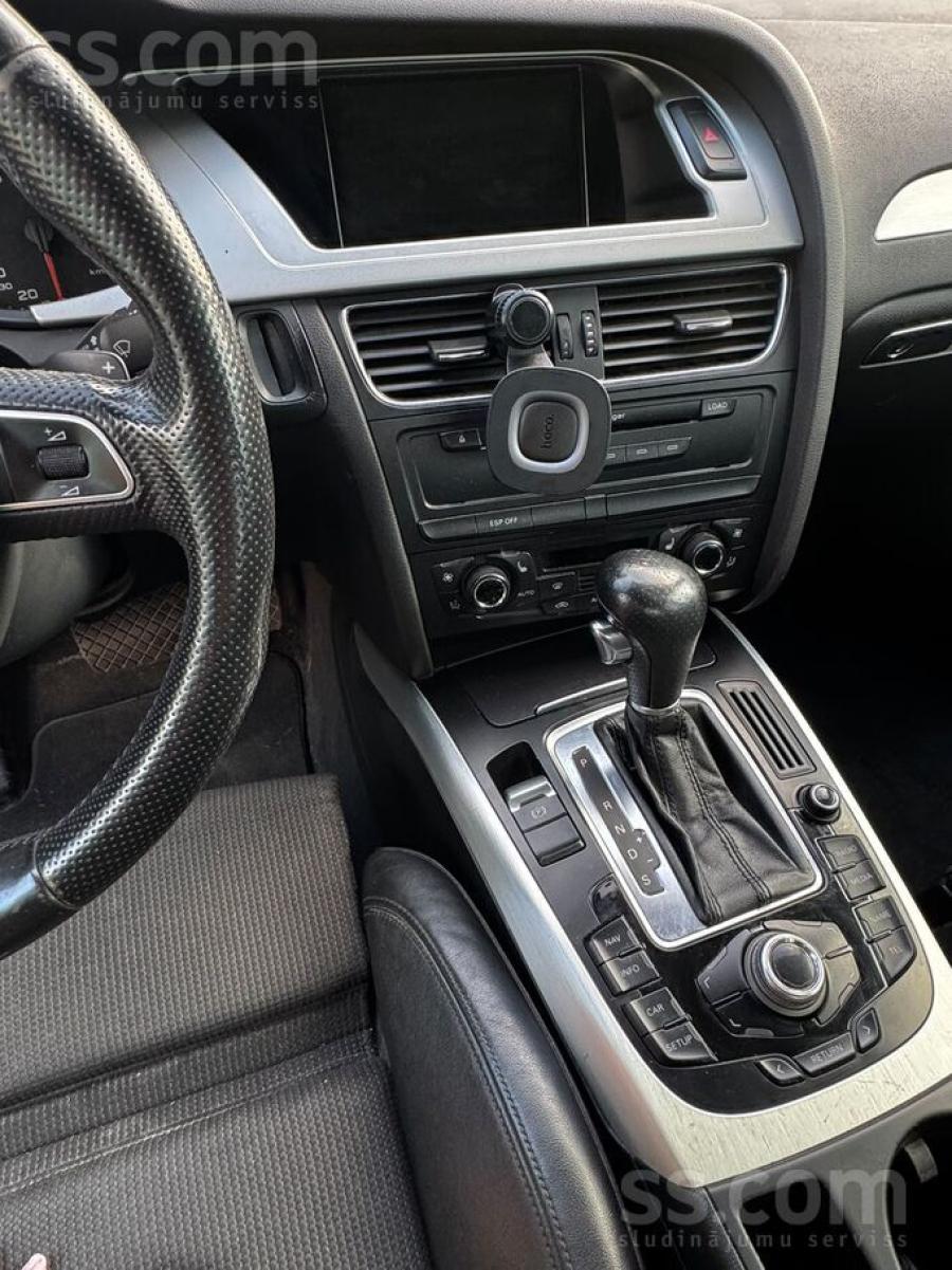 Blue Audi A4 2009 in Riga, with an engine capacity of 2.00 L and mileage of 233 thousand km for 5200 €, photo 8 on AUTOMOTO.COM.LV