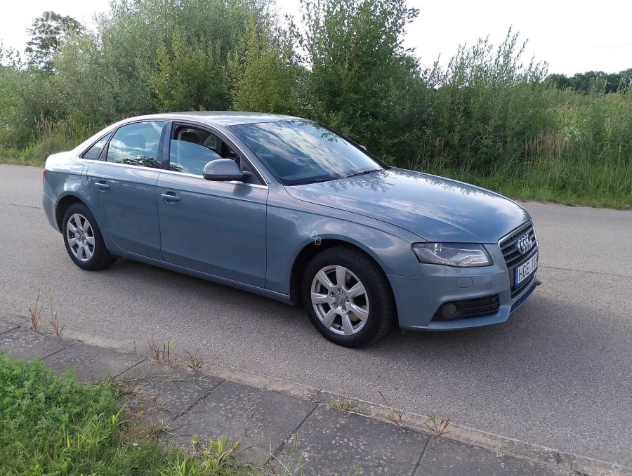 Blue Audi A4 2009 in Vilnius, with an engine capacity of 2.00 L and mileage of 418 thousand km for 2550 €, photo 8 on AUTOMOTO.COM.LV