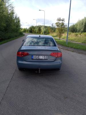 Blue Audi A4 2009 in Vilnius, with an engine capacity of 2.00 L and mileage of 418 thousand km for 2550 €, photo 16 on AUTOMOTO.COM.LV
