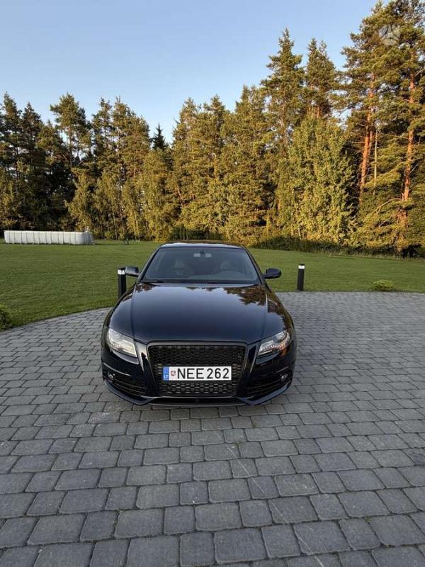Zils Audi A4 2009 Viļņa, ar dzinēja tilpumu 2.70 L un nobraukumu 367 tūkst. km par 6300 €, foto 9 vietnē AUTOMOTO.COM.LV