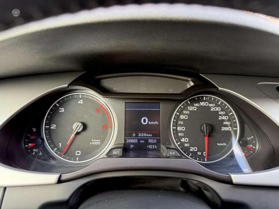 Zils Audi A4 2010 Viļņa, ar dzinēja tilpumu 0.00 L un nobraukumu 249 tūkst. km par 5500 €, foto 18 vietnē AUTOMOTO.COM.LV