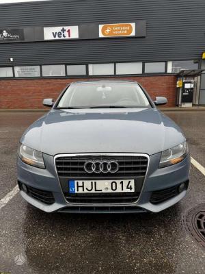 Zils Audi A4 2011 Viļņa, ar dzinēja tilpumu 1.97 L un nobraukumu 310 tūkst. km par 3700 €, foto  vietnē AUTOMOTO.COM.LV