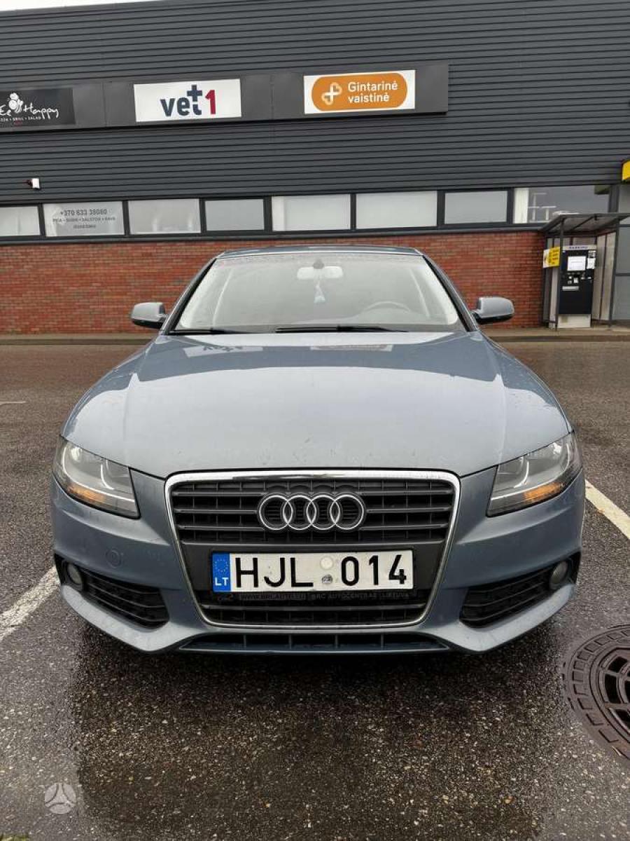 Zils Audi A4 2011 Viļņa, ar dzinēja tilpumu 1.97 L un nobraukumu 310 tūkst. km par 3700 €, foto 1 vietnē AUTOMOTO.COM.LV