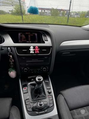 Zils Audi A4 2011 Viļņa, ar dzinēja tilpumu 1.97 L un nobraukumu 310 tūkst. km par 3700 €, foto 6 vietnē AUTOMOTO.COM.LV