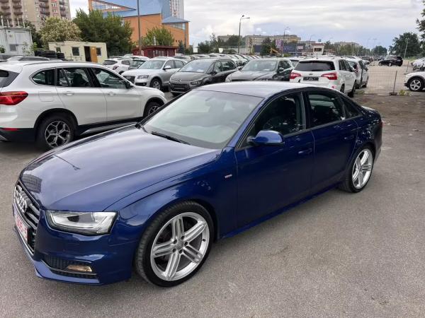 Blue Audi A4 2012 in Riga, with an engine capacity of 2.00 L and mileage of 257 thousand km for 10750 €, photo 1 on AUTOMOTO.COM.LV