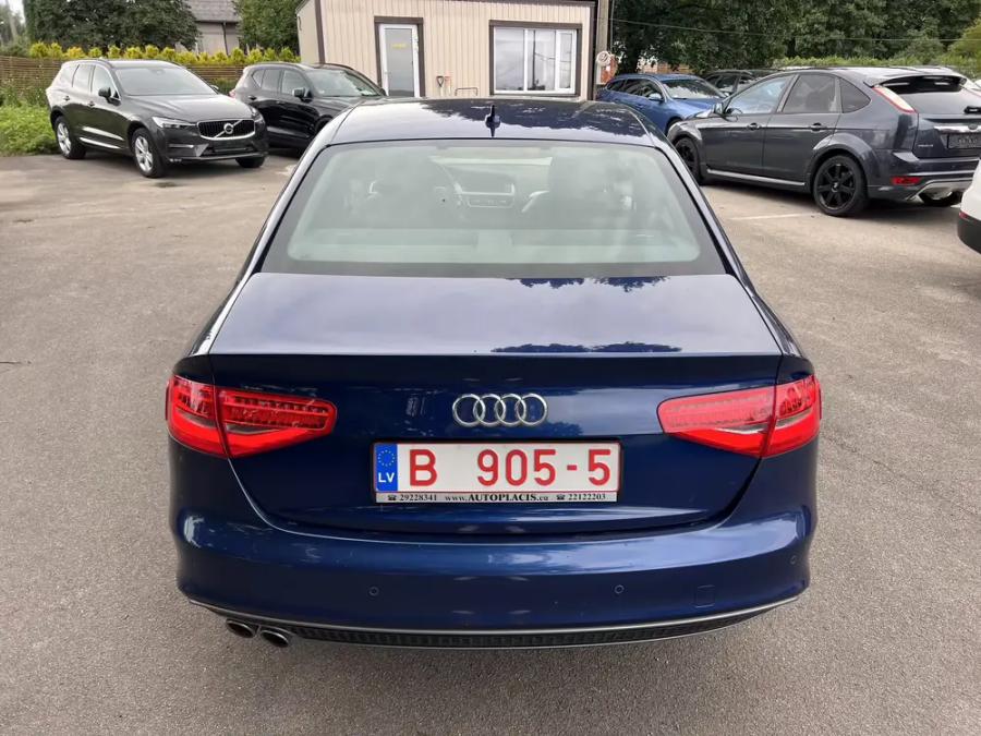 Blue Audi A4 2012 in Riga, with an engine capacity of 2.00 L and mileage of 257 thousand km for 10750 €, photo 6 on AUTOMOTO.COM.LV