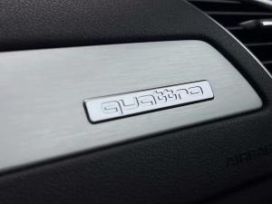 Blue Audi A4 2012 in Riga, with an engine capacity of 2.00 L and mileage of 257 thousand km for 10750 €, photo 27 on AUTOMOTO.COM.LV