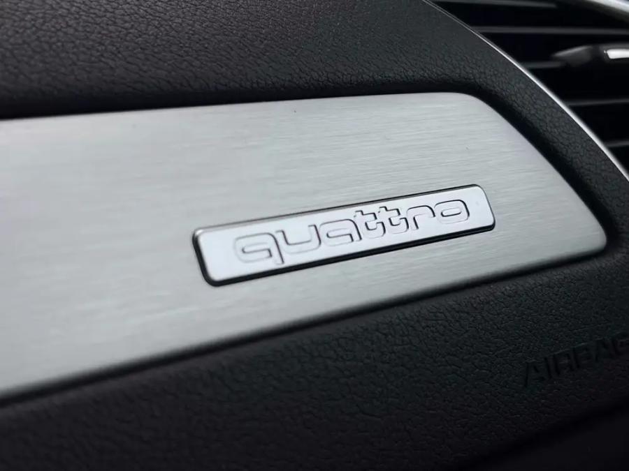 Blue Audi A4 2012 in Riga, with an engine capacity of 2.00 L and mileage of 257 thousand km for 10750 €, photo 27 on AUTOMOTO.COM.LV