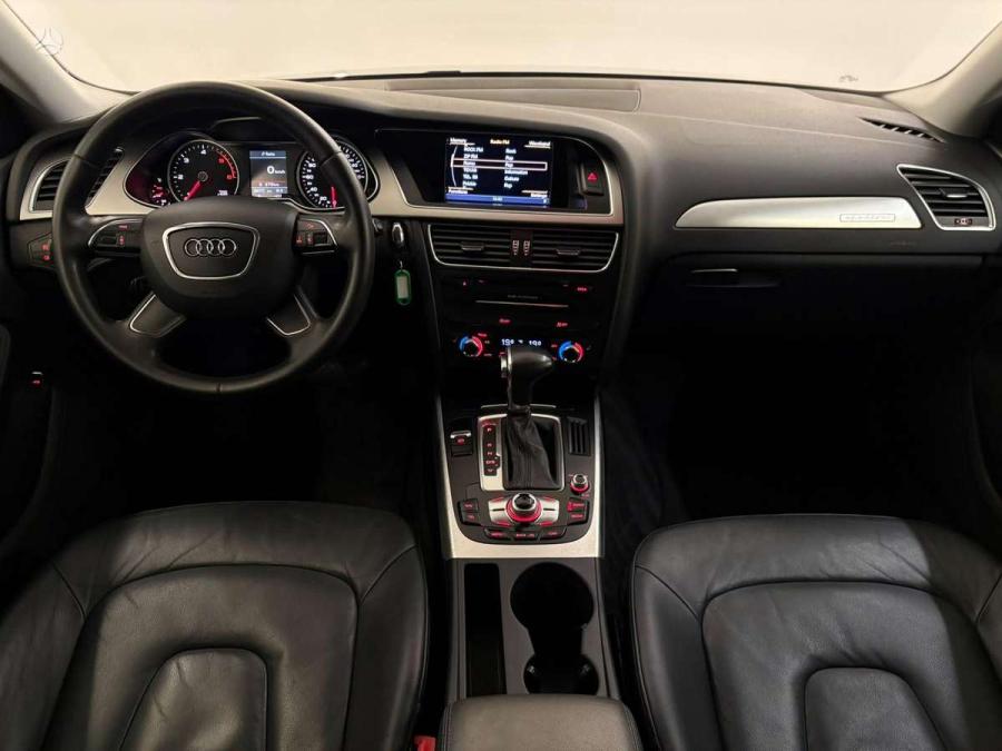 Zils Audi A4 2012 Marijampole, ar dzinēja tilpumu 2.97 L un nobraukumu 367 tūkst. km par 7450 €, foto 16 vietnē AUTOMOTO.COM.LV