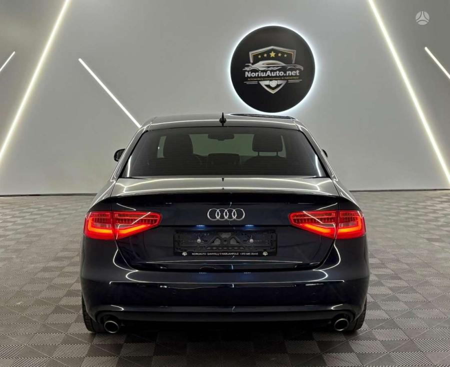Zils Audi A4 2012 Marijampole, ar dzinēja tilpumu 2.97 L un nobraukumu 367 tūkst. km par 7450 €, foto 31 vietnē AUTOMOTO.COM.LV