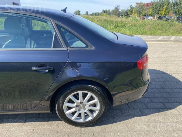 Zils Audi A4 2012 Rīga, ar dzinēja tilpumu 2.00 L un nobraukumu 296 tūkst. km par 6900 €, foto 11 vietnē AUTOMOTO.COM.LV