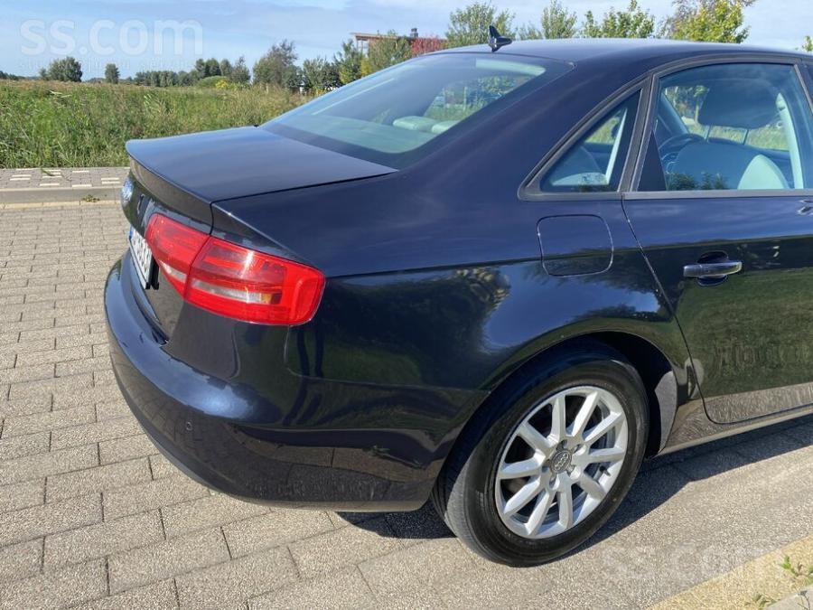 Blue Audi A4 2012 in Riga, with an engine capacity of 2.00 L and mileage of 296 thousand km for 6900 €, photo 13 on AUTOMOTO.COM.LV
