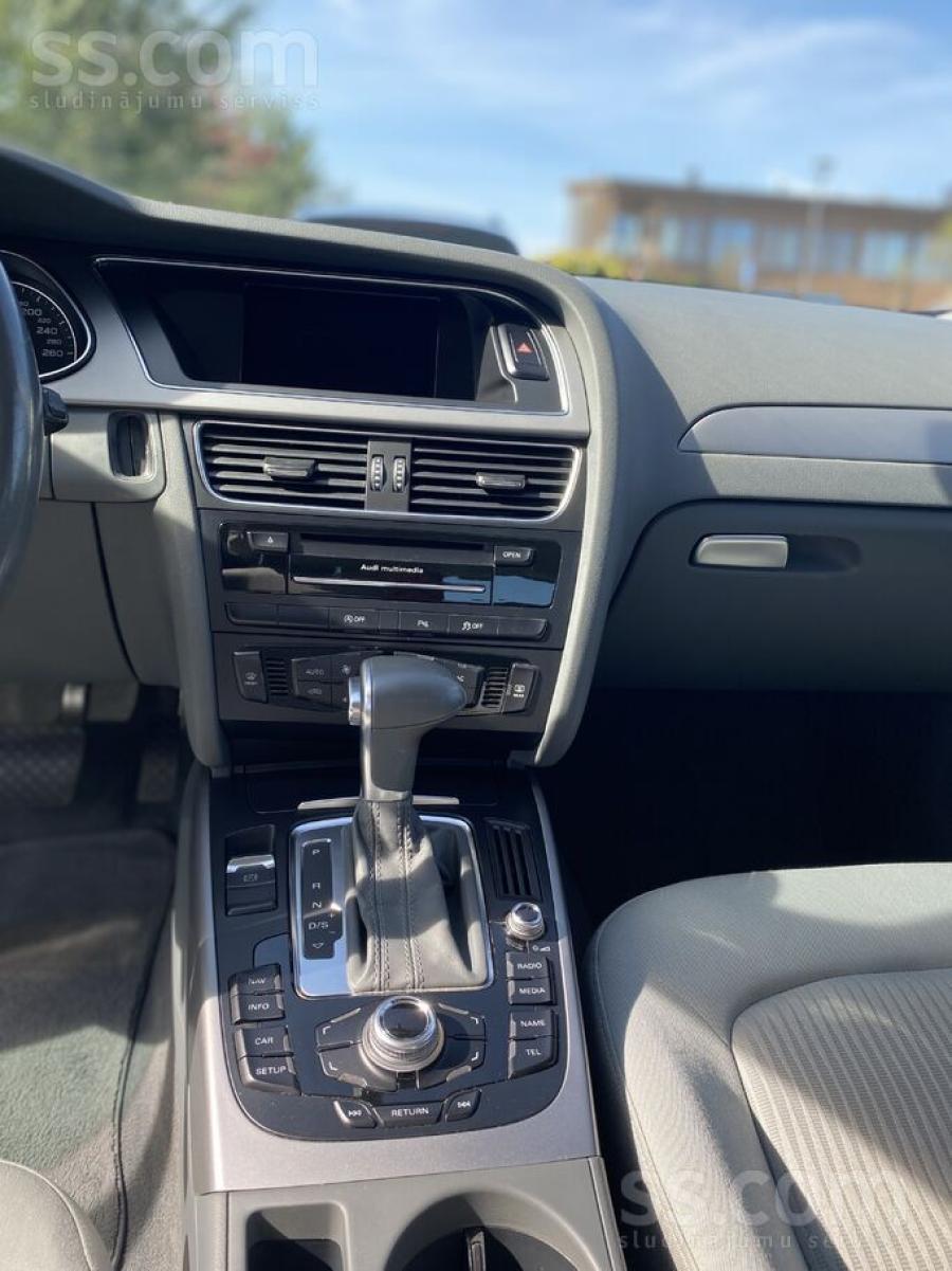 Blue Audi A4 2012 in Riga, with an engine capacity of 2.00 L and mileage of 296 thousand km for 6900 €, photo 20 on AUTOMOTO.COM.LV