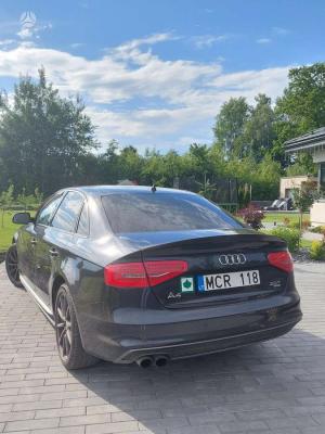 Blue Audi A4 2014 in Vilnius, with an engine capacity of 1.98 L and mileage of 185 thousand km for 9600 €, photo 27 on AUTOMOTO.COM.LV
