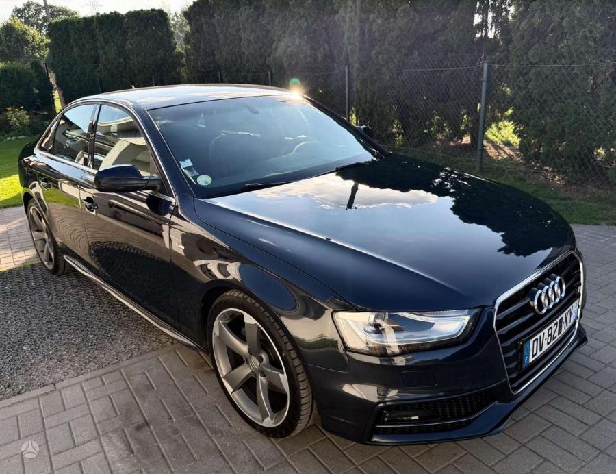 Blue Audi A4 2015 in Kaunas, with an engine capacity of 2.00 L and mileage of 260 thousand km for 10800 €, photo 13 on AUTOMOTO.COM.LV