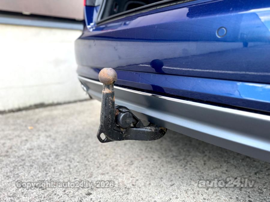 Blue Audi A4 2016 in Tallinn, with an engine capacity of 2.00 L and mileage of 223 thousand km for 15500 €, photo 20 on AUTOMOTO.COM.LV