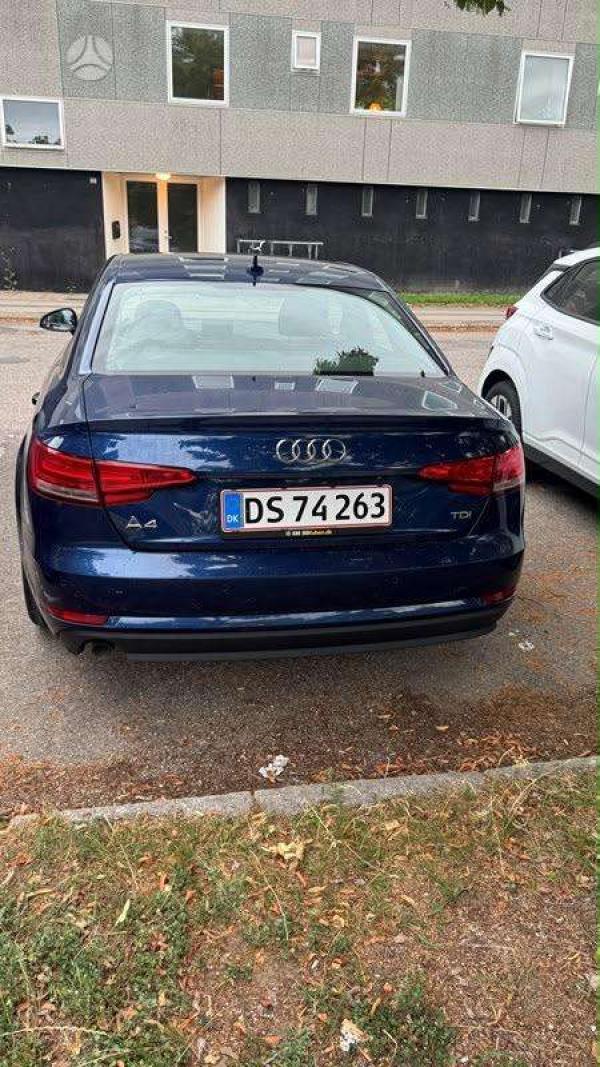 Ауди А4 2016 в Паневежис на AUTOMOTO.COM.LV Синий Ауди А4 2016 в Паневежис, объемом двигателя 1.97 л и пробегом 291 тыс. км за 9999 €, фото 5 на AUTOMOTO.COM.LV
