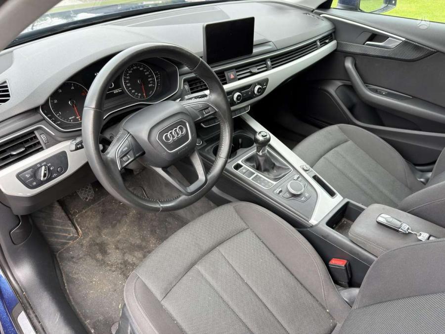 Zils Audi A4 2016 Panevēža, ar dzinēja tilpumu 1.97 L un nobraukumu 291 tūkst. km par 9999 €, foto 16 vietnē AUTOMOTO.COM.LV