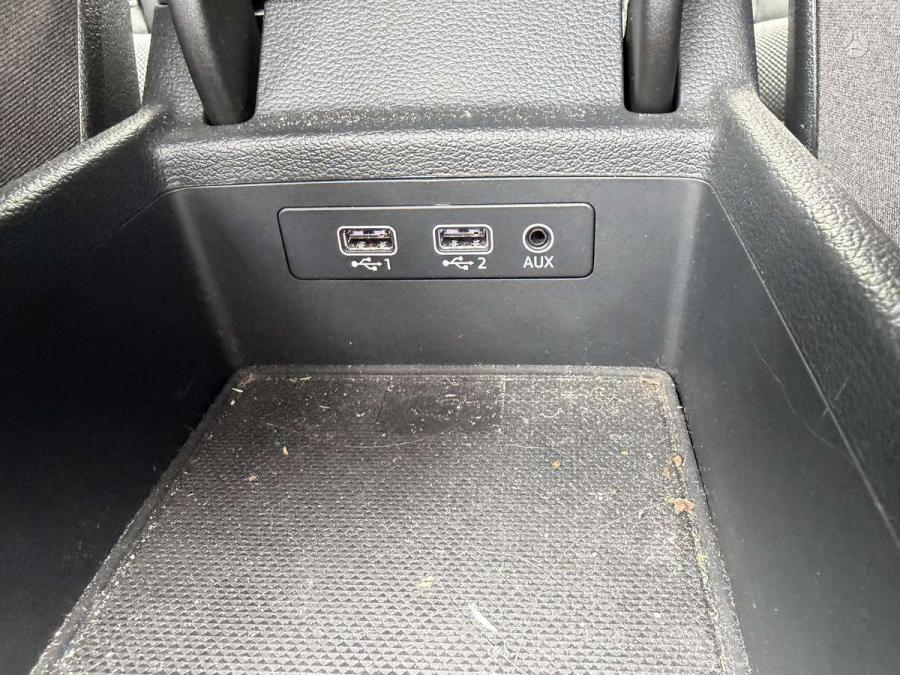 Zils Audi A4 2016 Panevēža, ar dzinēja tilpumu 1.97 L un nobraukumu 291 tūkst. km par 9999 €, foto 32 vietnē AUTOMOTO.COM.LV