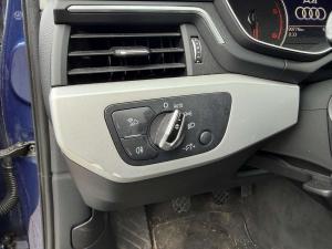 Zils Audi A4 2016 Panevēža, ar dzinēja tilpumu 1.97 L un nobraukumu 291 tūkst. km par 9999 €, foto 34 vietnē AUTOMOTO.COM.LV