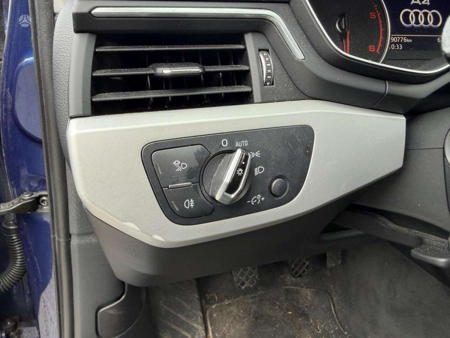 Zils Audi A4 2016 Panevēža, ar dzinēja tilpumu 1.97 L un nobraukumu 291 tūkst. km par 9999 €, foto 34 vietnē AUTOMOTO.COM.LV