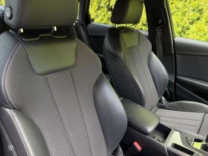 Blue Audi A4 2017 in Jonava, with an engine capacity of 1.97 L and mileage of 221 thousand km for 15250 €, photo 30 on AUTOMOTO.COM.LV
