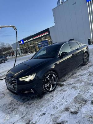 Zils Audi A4 2018 Panevēža, ar dzinēja tilpumu 1.98 L un nobraukumu 145 tūkst. km par 16200 €, foto  vietnē AUTOMOTO.COM.LV