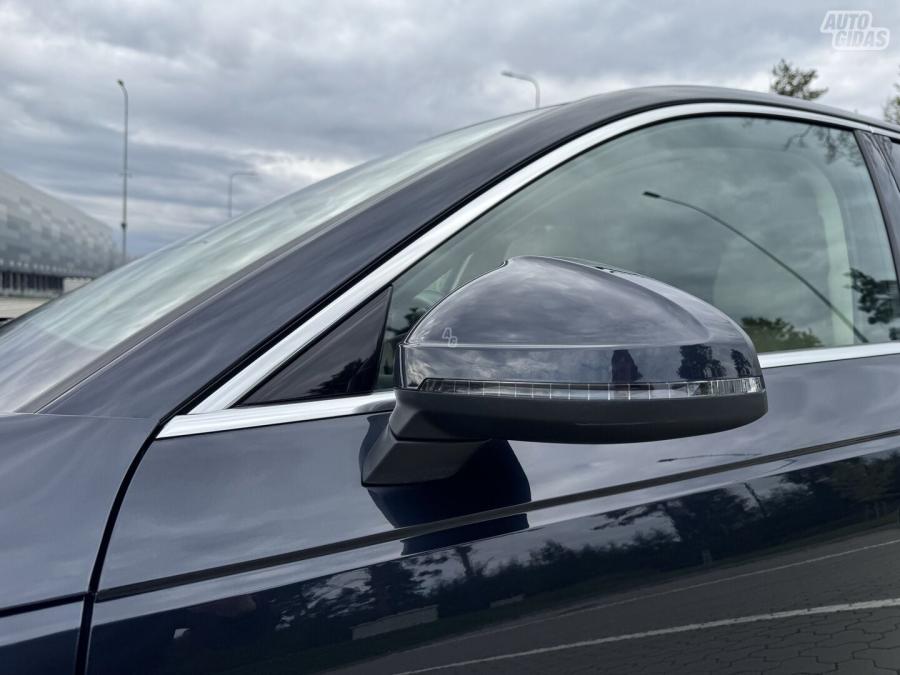 Blue Audi A4 2018 in Vilnius, with an engine capacity of 2.00 L and mileage of 111 thousand km for 16300 €, photo 13 on AUTOMOTO.COM.LV