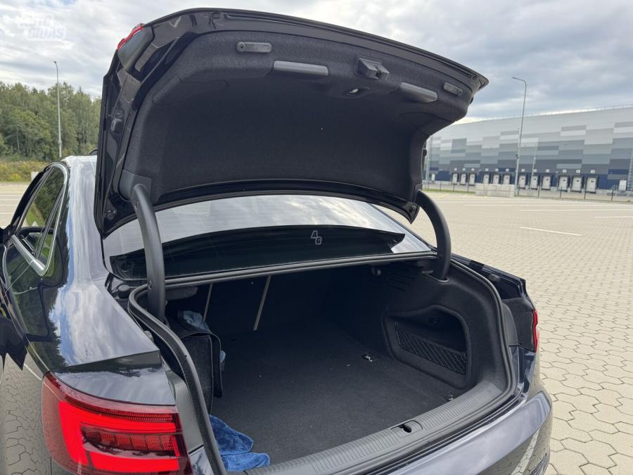 Blue Audi A4 2018 in Vilnius, with an engine capacity of 2.00 L and mileage of 111 thousand km for 16300 €, photo 25 on AUTOMOTO.COM.LV