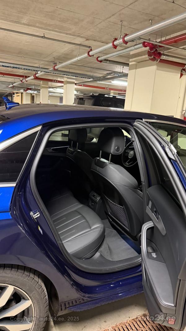 Zils Audi A4 2020 Tallina, ar dzinēja tilpumu 2.00 L un nobraukumu 67 tūkst. km par 27900 €, foto 11 vietnē AUTOMOTO.COM.LV