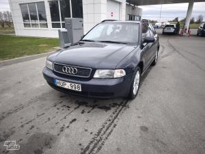 Zils Audi A4 1996 Telšiai, ar dzinēja tilpumu 1.90 L un nobraukumu 290 tūkst. km par 1350 €, foto  vietnē AUTOMOTO.COM.LV