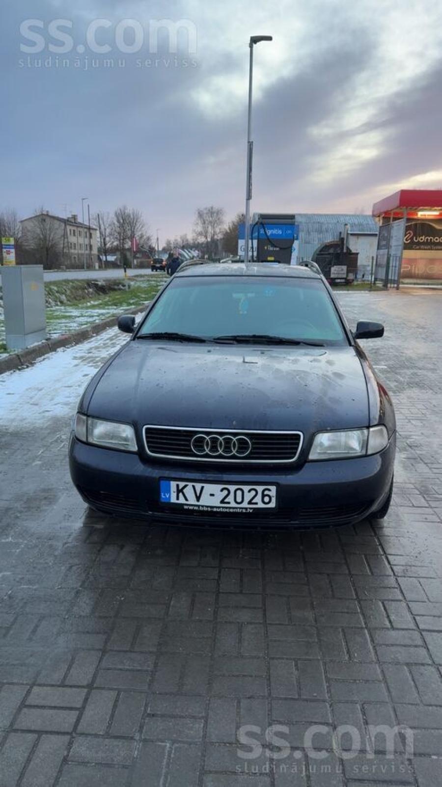 Blue Audi A4 1996 in Tukums, with an engine capacity of 1.90 L and mileage of 514 thousand km for 900 €, photo 1 on AUTOMOTO.COM.LV