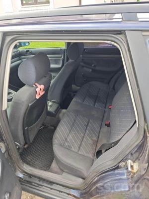Blue Audi A4 1996 in Daugavpils, with an engine capacity of 1.80 L and mileage of 297 thousand km for 1200 €, photo 6 on AUTOMOTO.COM.LV