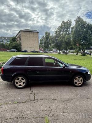 Zils Audi A4 1996 Tukums, ar dzinēja tilpumu 1.90 L un nobraukumu 457 tūkst. km par 950 €, foto 6 vietnē AUTOMOTO.COM.LV