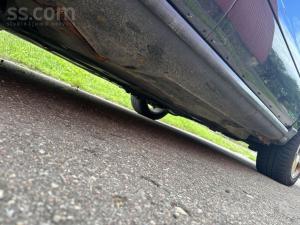 Zils Audi A4 1996 Tukums, ar dzinēja tilpumu 1.90 L un nobraukumu 457 tūkst. km par 950 €, foto 17 vietnē AUTOMOTO.COM.LV