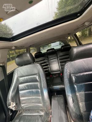Zils Audi A4 1996 Panevēža, ar dzinēja tilpumu 1.80 L un nobraukumu 258 tūkst. km par 850 €, foto 13 vietnē AUTOMOTO.COM.LV